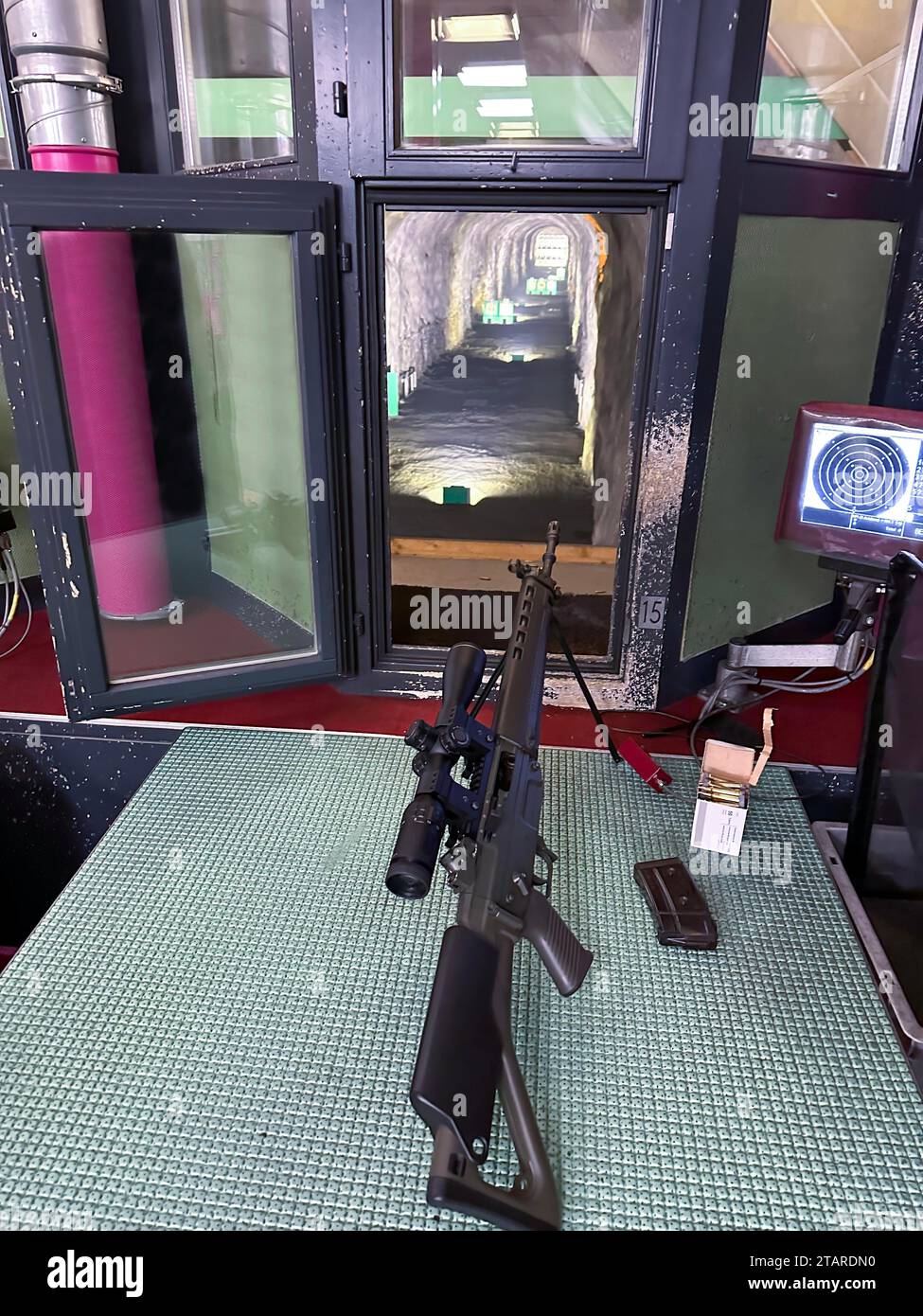 Switzerland rifle range hi-res stock photography and images - Alamy
