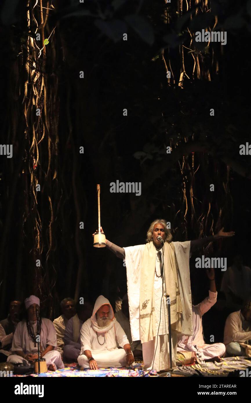 Sirajdikhan, Munshiganj, Bangladesh. 2nd Dec, 2023. In memory of Fakir ...