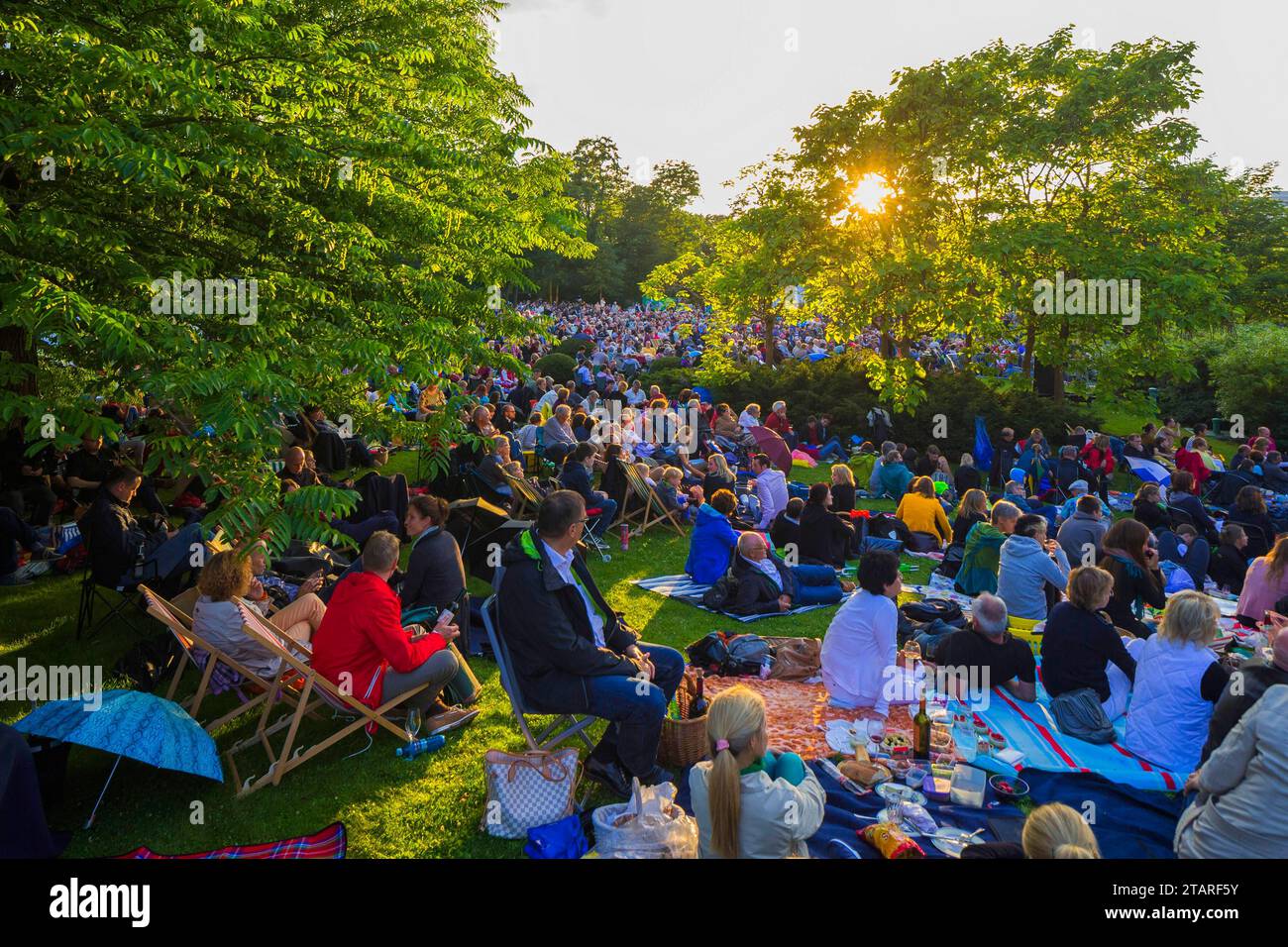 Classic picnic in front of the VW Manufaktur Stock Photo - Alamy