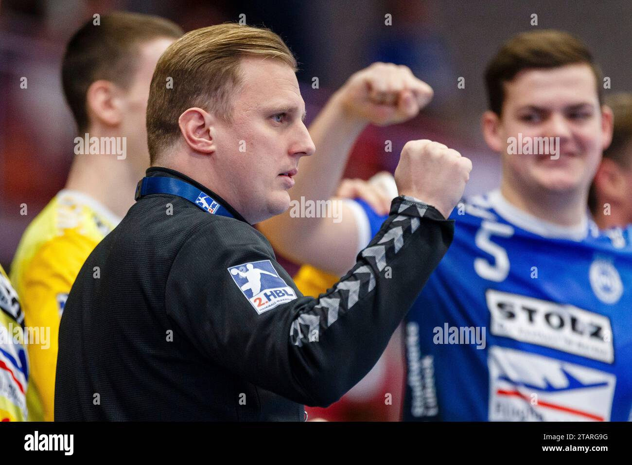 Luebbecke, Deutschland. 02nd Dec, 2023. David Roehrig (VfL Luebeck ...