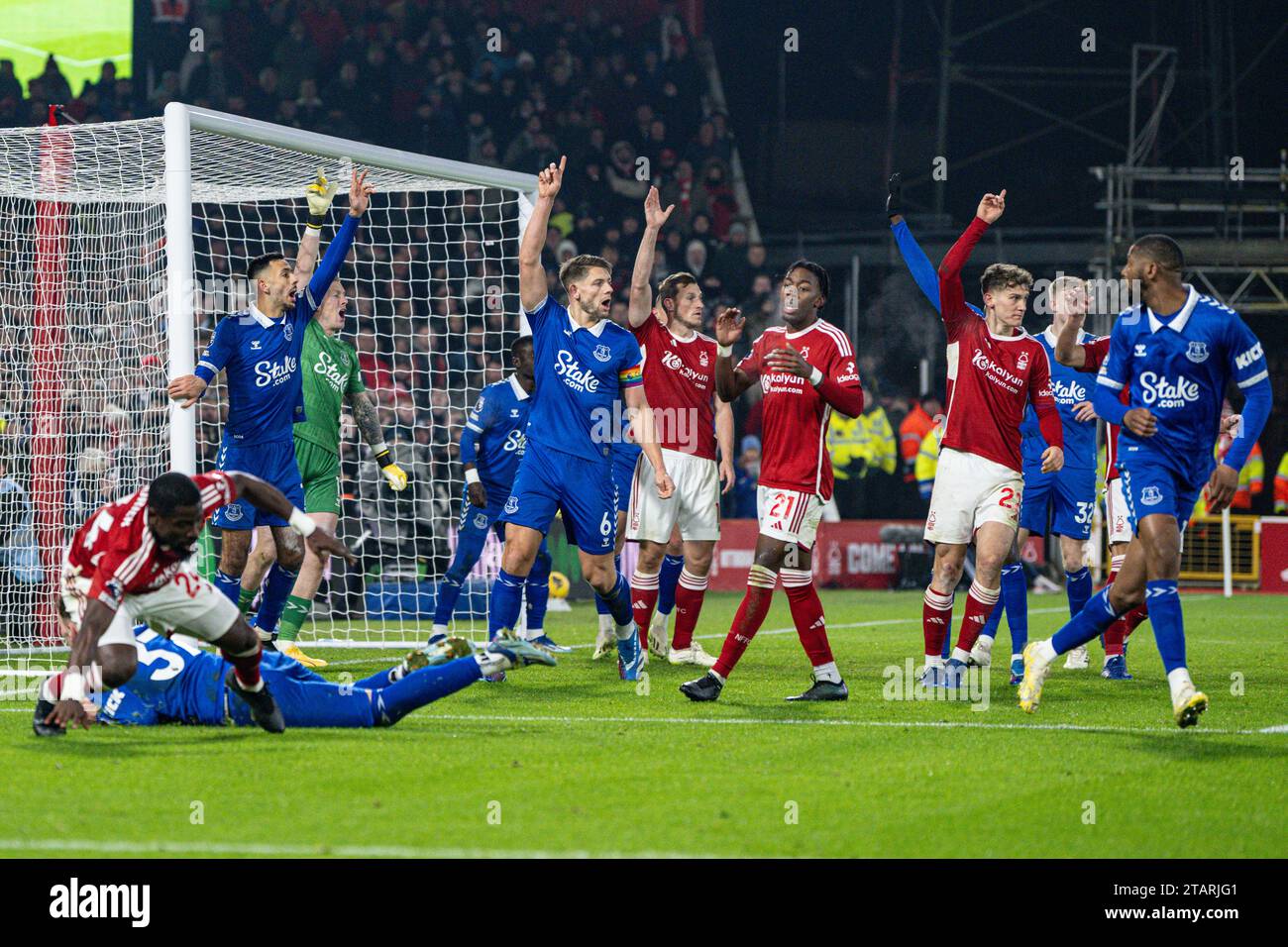 The City Ground, Nottingham, UK. 2nd Dec, 2023. Premier League Football ...