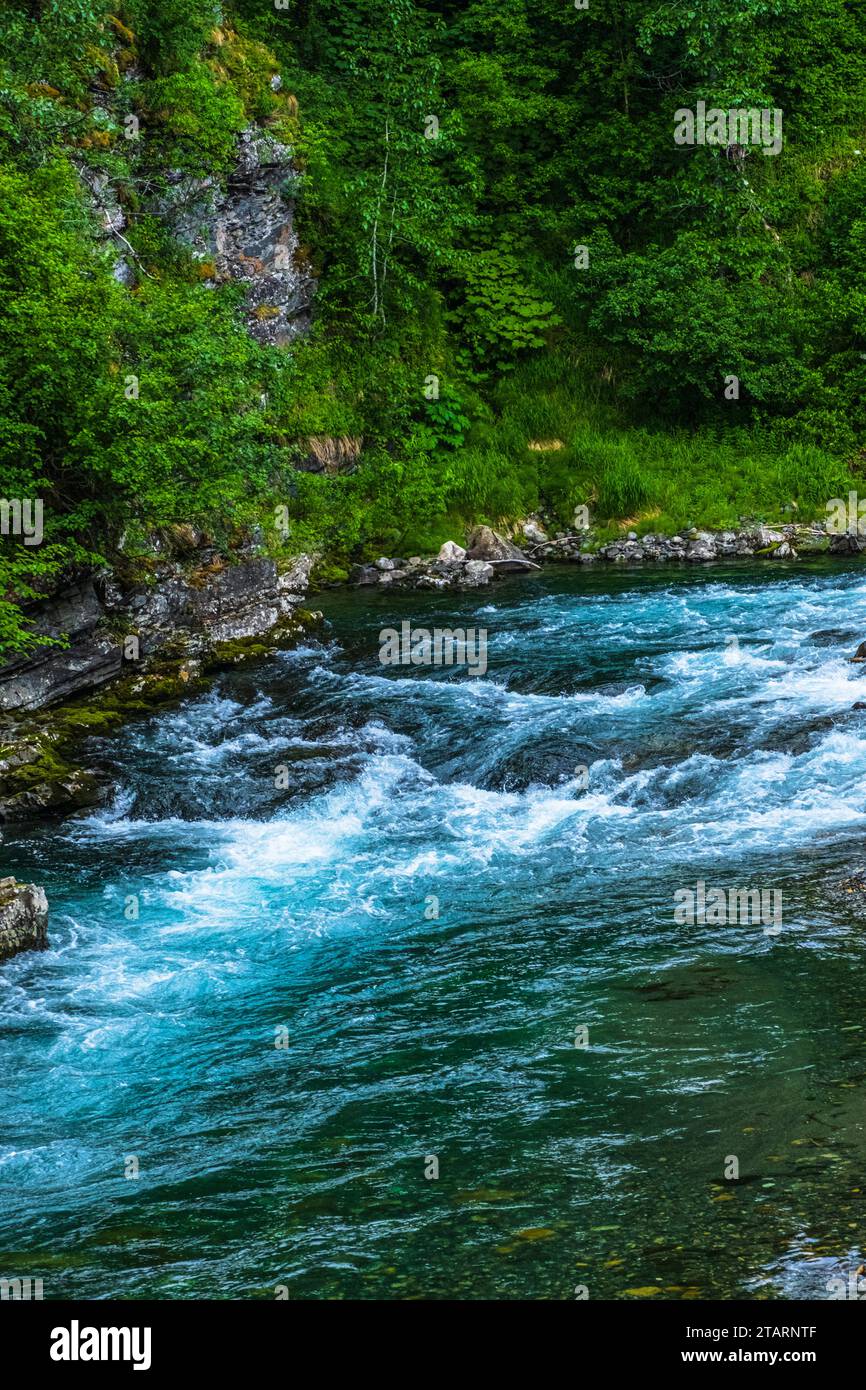 Rushing downstream hi-res stock photography and images - Alamy