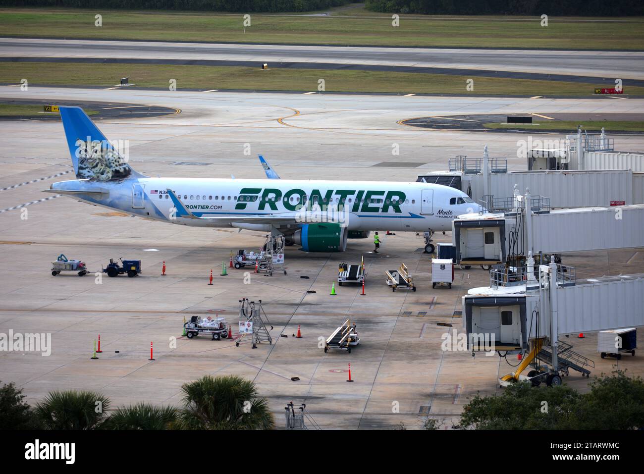 Commercial jets on the ground Stock Photo - Alamy