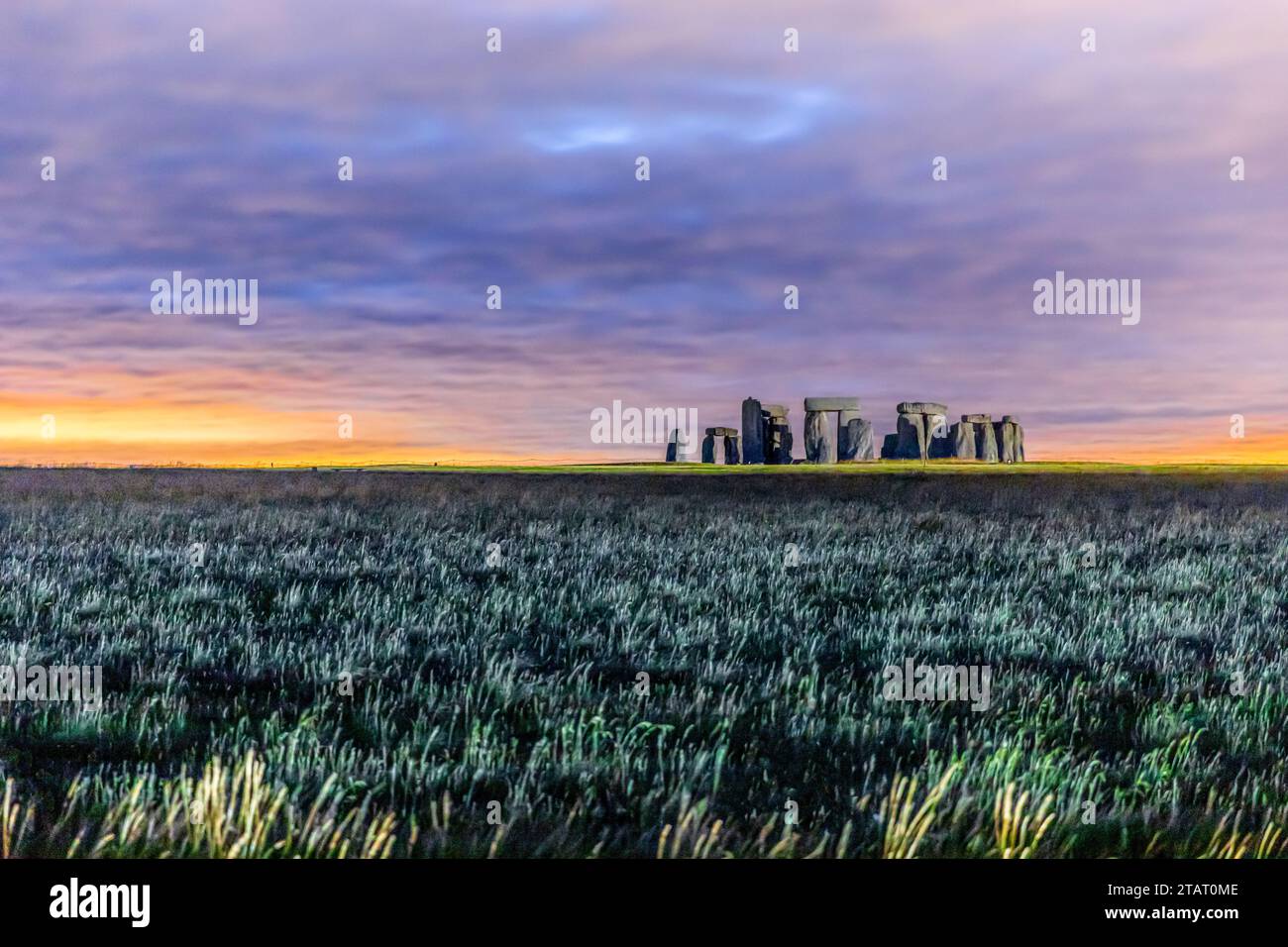 Neowise comet stonehenge hi-res stock photography and images - Alamy