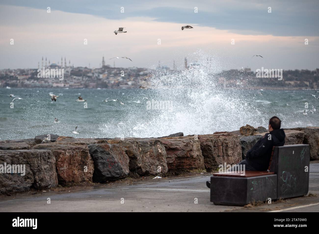 Moda beach istanbul hi-res stock photography and images - Alamy