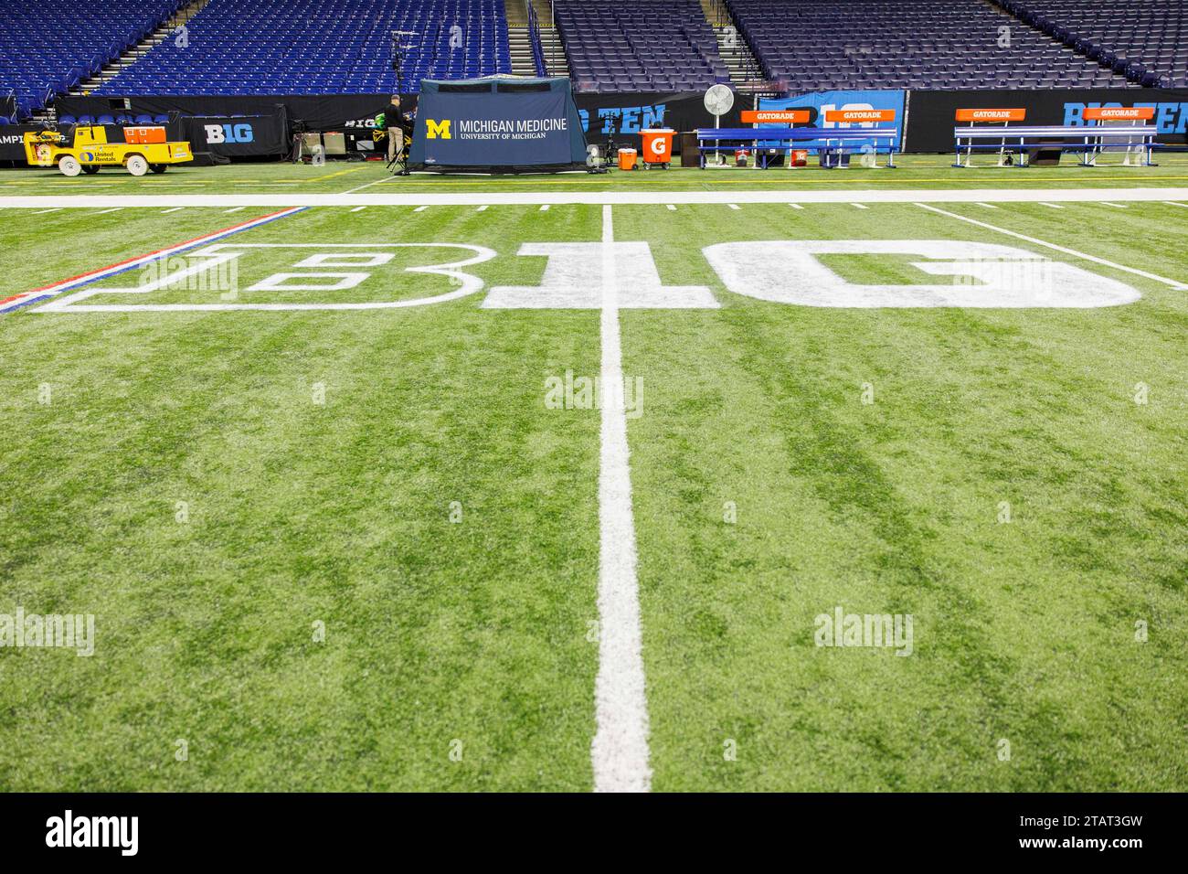 Big ten logo hi-res stock photography and images - Alamy