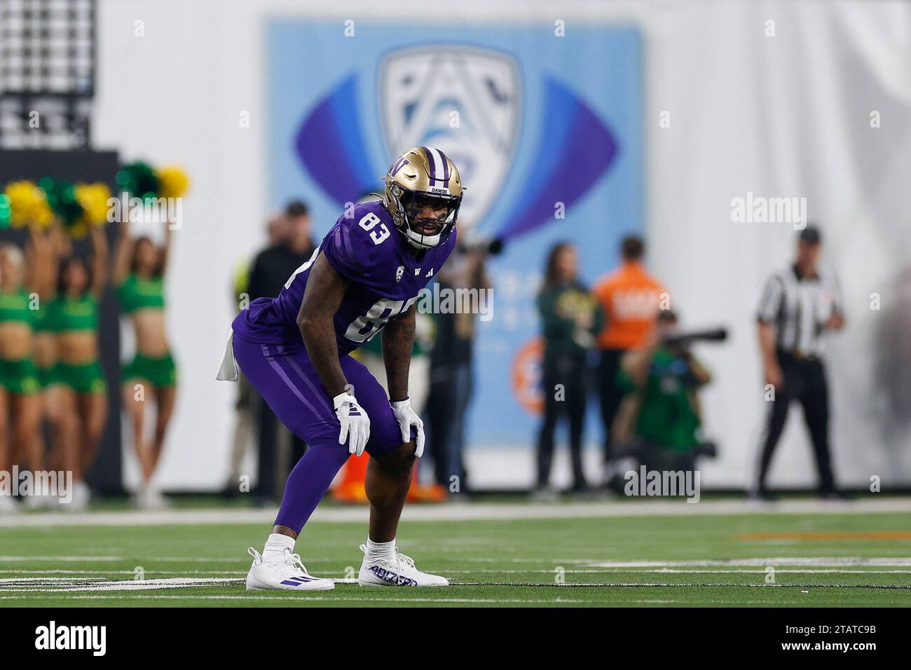 Washington tight end Devin Culp (83) lines up on kickoff coverage ...