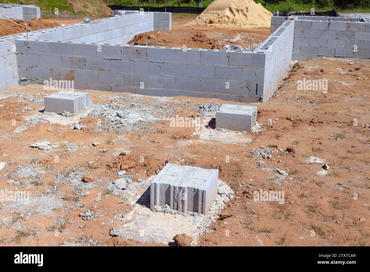 Concrete support blocks hi-res stock photography and images - Alamy