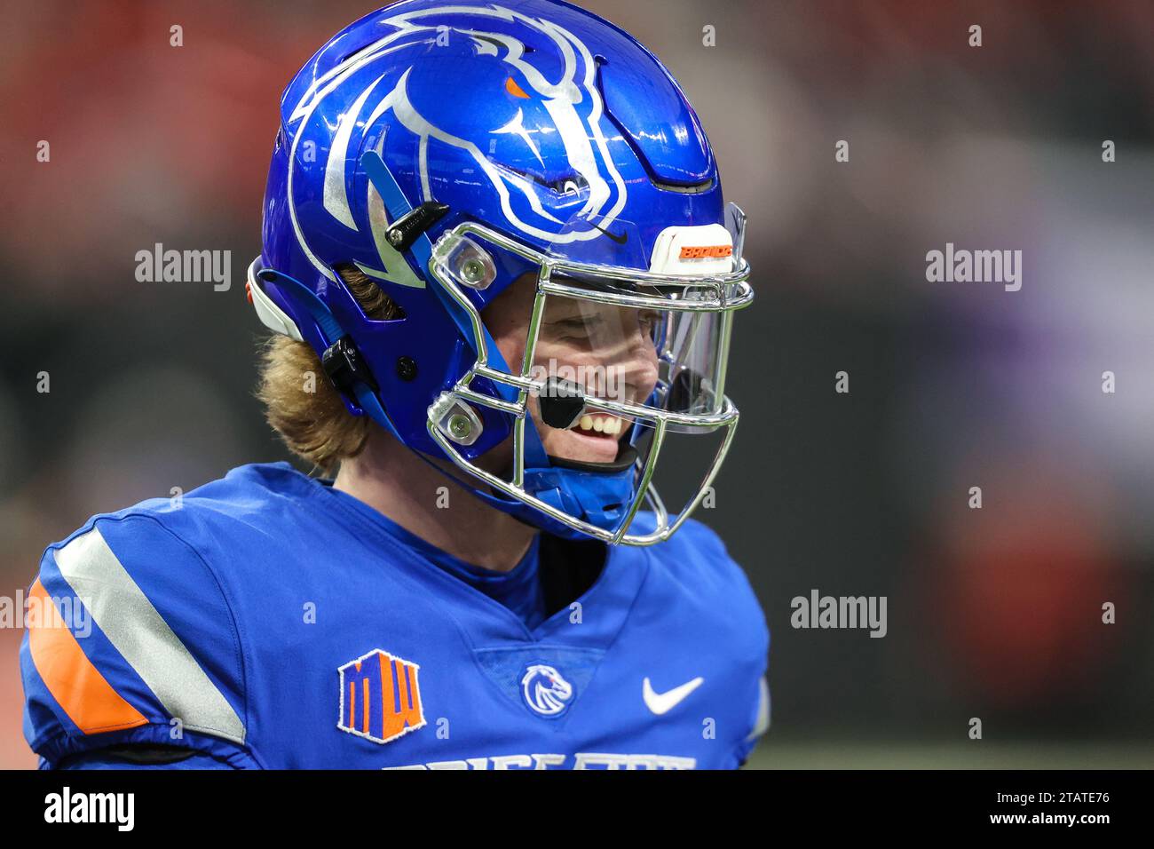 Las Vegas, NV, USA. 02nd Dec, 2023. Boise State Broncos quarterback Max ...