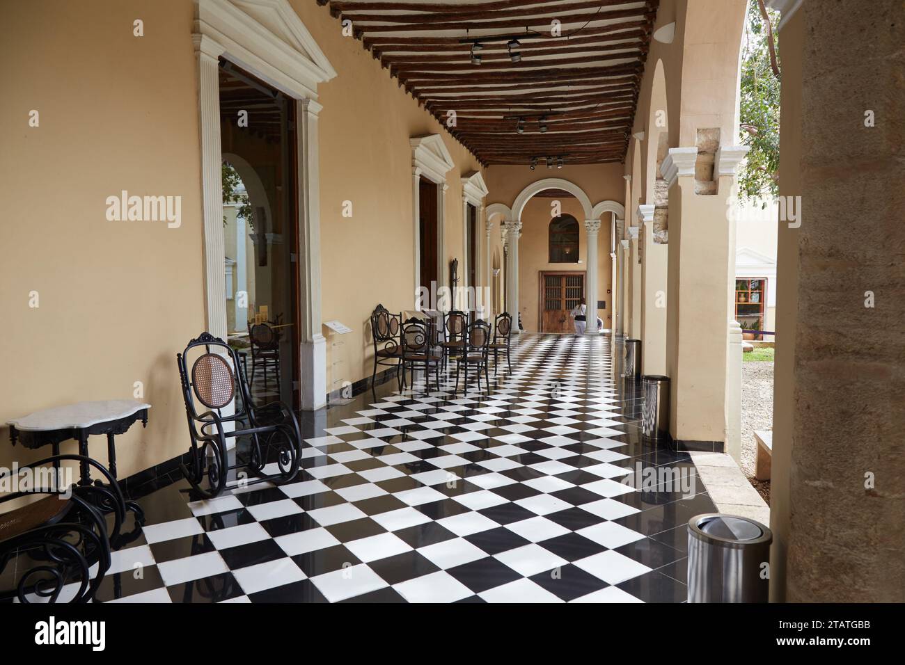 The beautiful architecture of central Merida, the bustling capital of ...