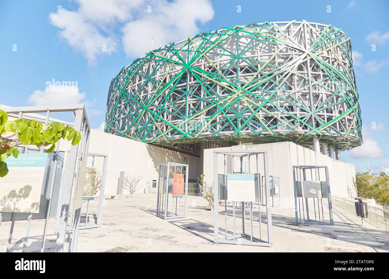 The Gran Museo del Mundo Maya in Merida. Yacatan Stock Photo - Alamy