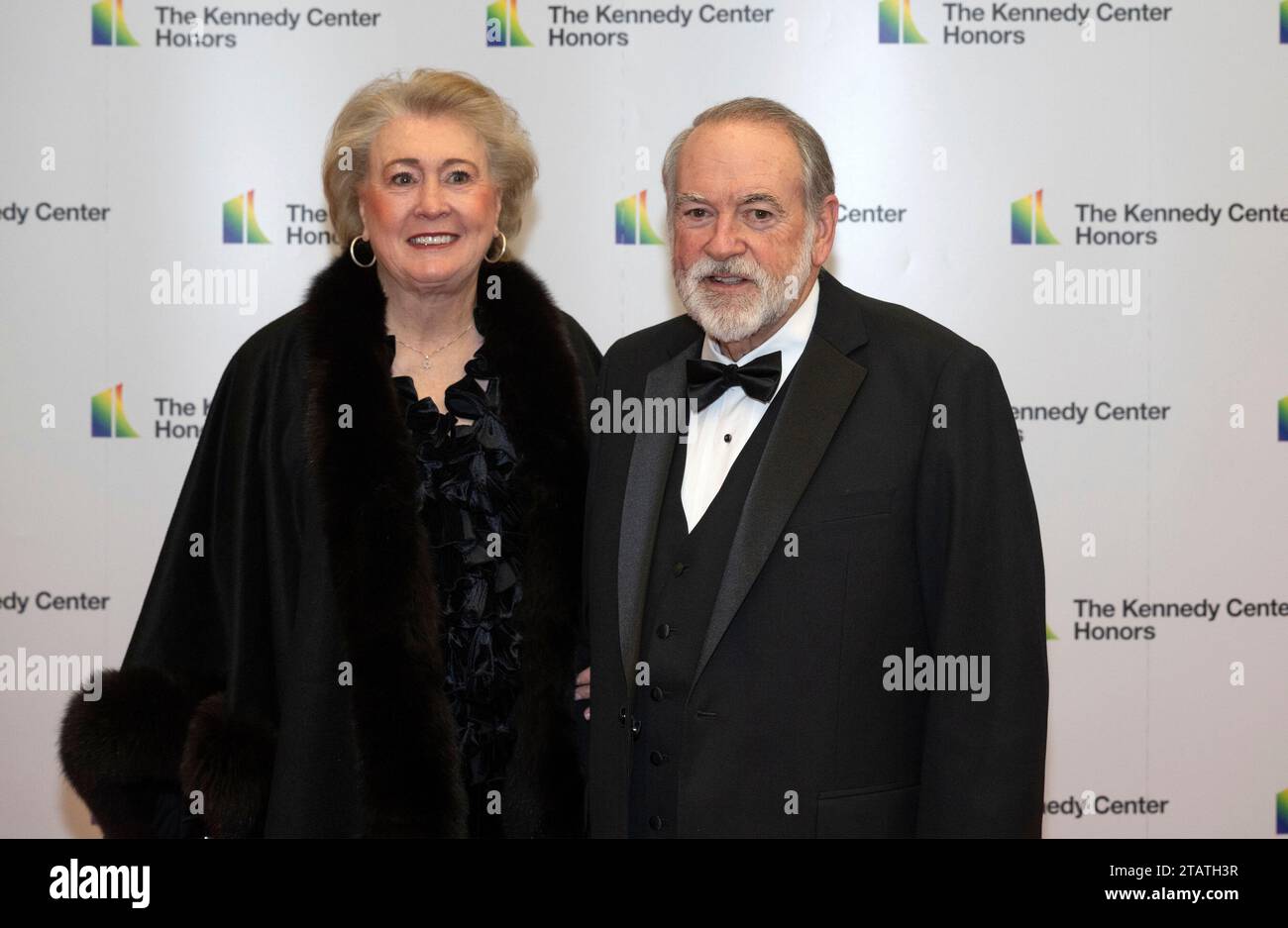 Former Governor Mike Huckabee (Republican of Arkansas) and his wife ...