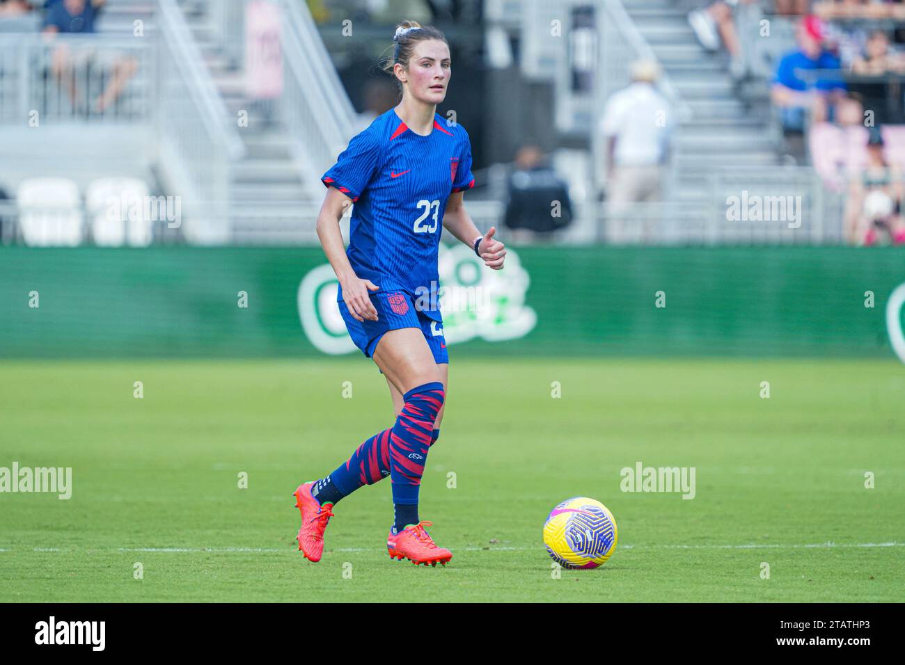 Emily fox hi-res stock photography and images - Alamy