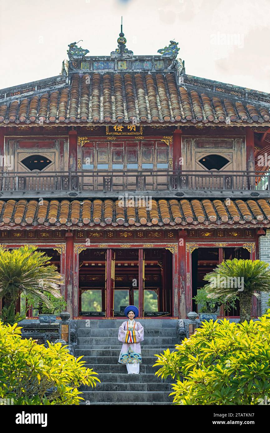 HUE, VIETNAM - SEP 22,2023: Tourists wear ancient costumes in the tomb ...