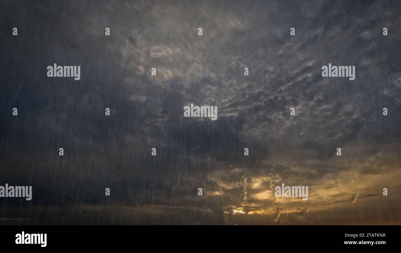 raining on sky with clouds - pretty weather background - photo of ...