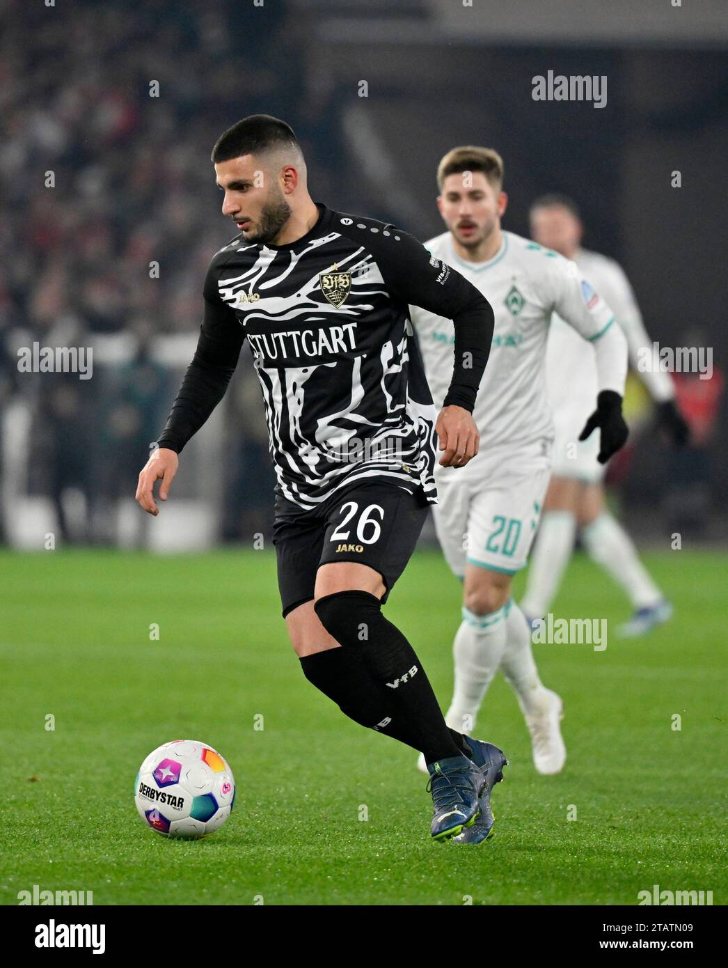 Stuttgart, Deutschland. 02nd Dec, 2023. Deniz Undav VfB Stuttgart (26) am Ball VfB Stuttgart vs ...