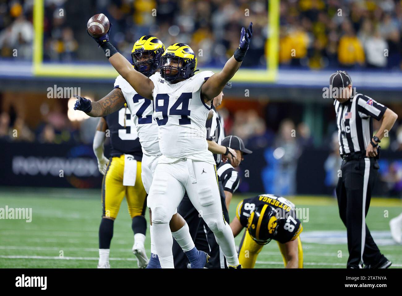 INDIANAPOLIS, IN - DECEMBER 02: Michigan Wolverines defensive lineman ...