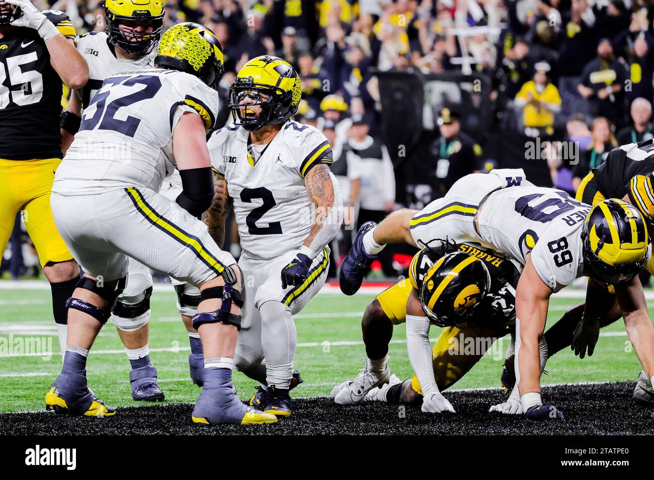 Indianapolis, Indiana, USA. 2nd Dec, 2023. Michigan Wolverines running ...