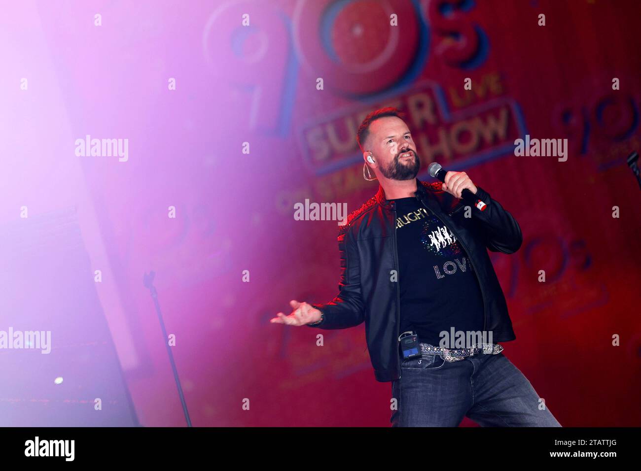 Sänger Lee Baxter von der Boygroup Caught in the Act CITA bei der 90s ...