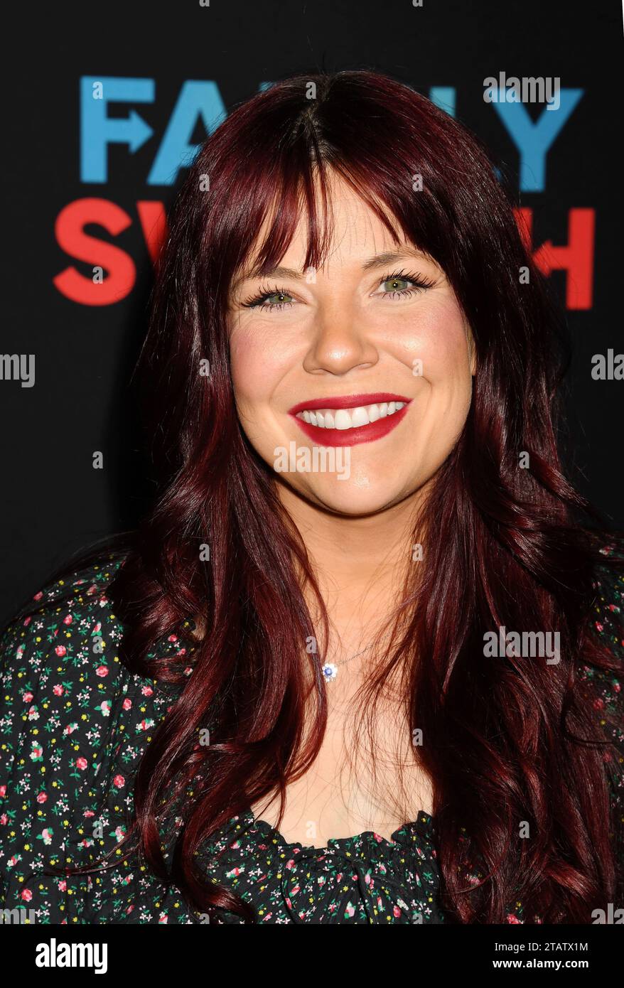 LOS ANGELES, CALIFORNIA - NOVEMBER 29: Hannah Williams attends the ...