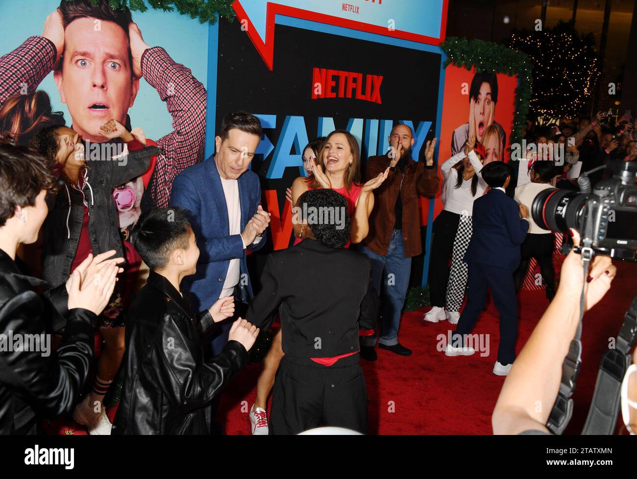 LOS ANGELES, CALIFORNIA - NOVEMBER 29: Ed Helms, Jennifer Garner attends the premiere of Netflix ...
