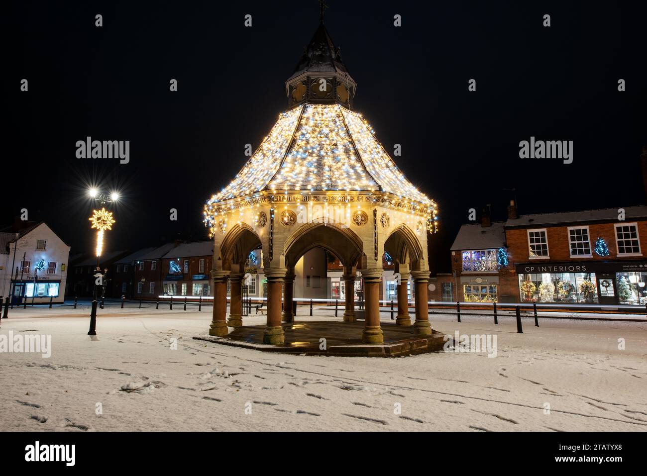 Bingham, Nottinghamshire, UK. 3rd December 2023. The Buttercross in the ...