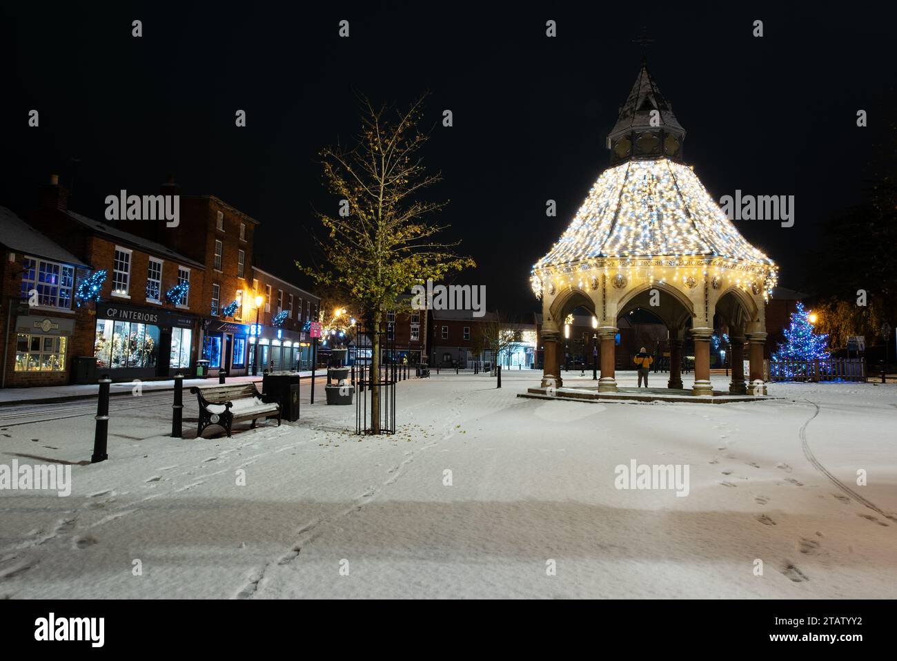 Bingham, Nottinghamshire, UK. 3rd December 2023. The Buttercross in the ...