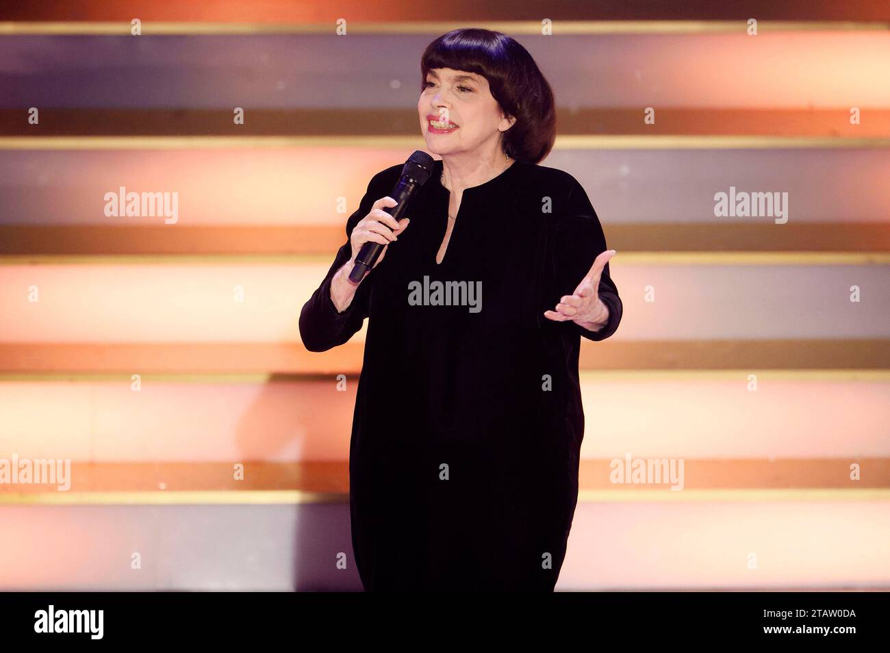 Mireille Mathieu in der ARD TV-Show Das Adventsfest der 100.000 Lichter ...