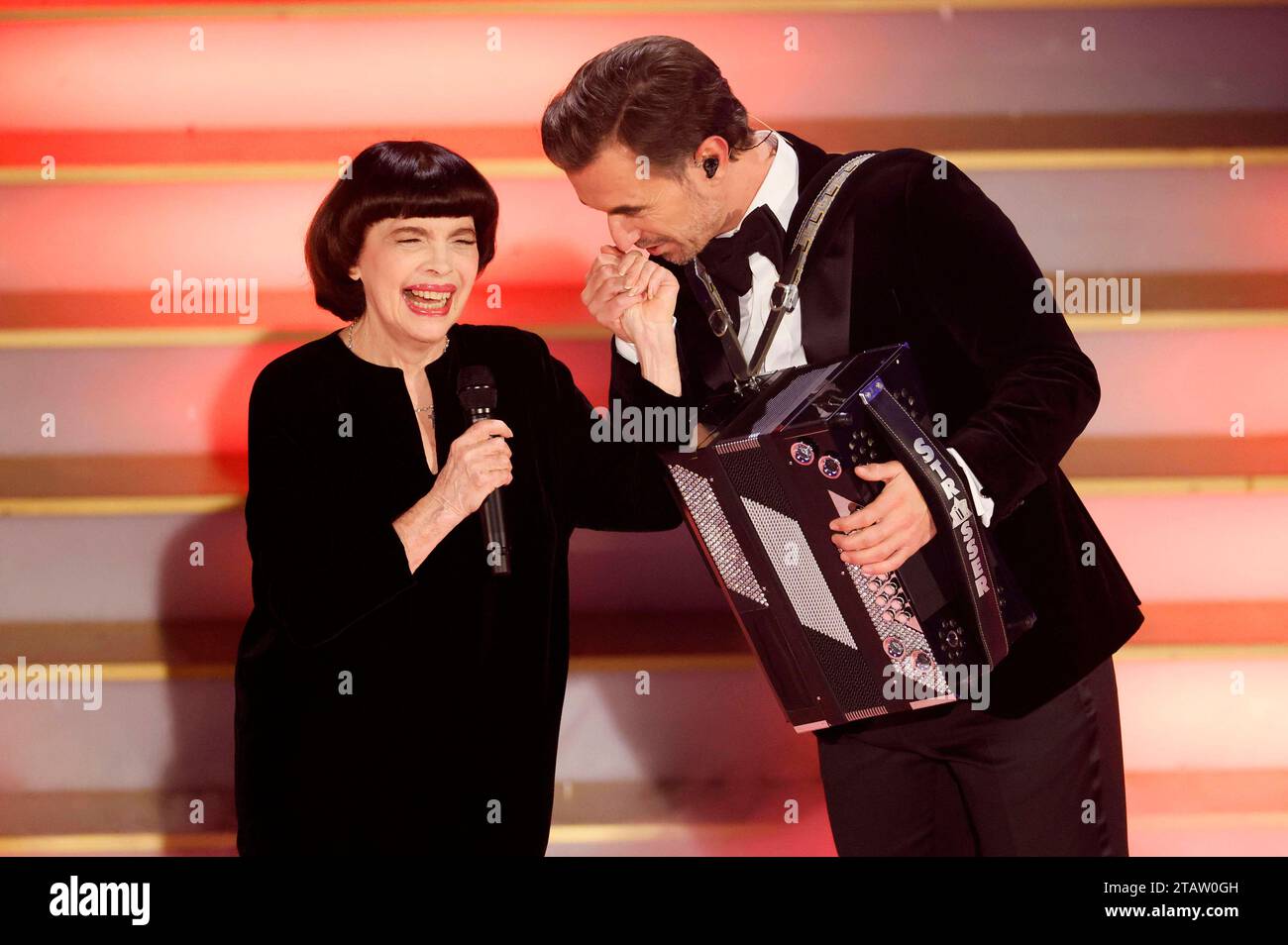 Mireille Mathieu und Florian Silbereisen in der ARD TV-Show Das ...