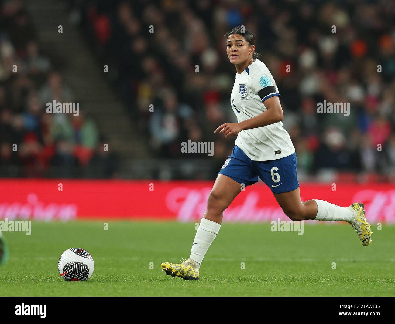 Jess carter england hi-res stock photography and images - Alamy
