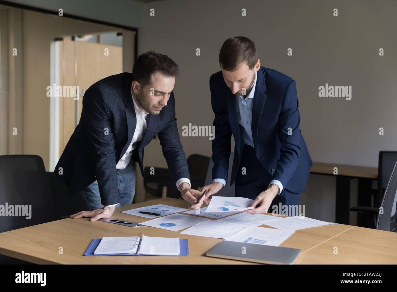 Check diagrams hi-res stock photography and images - Alamy