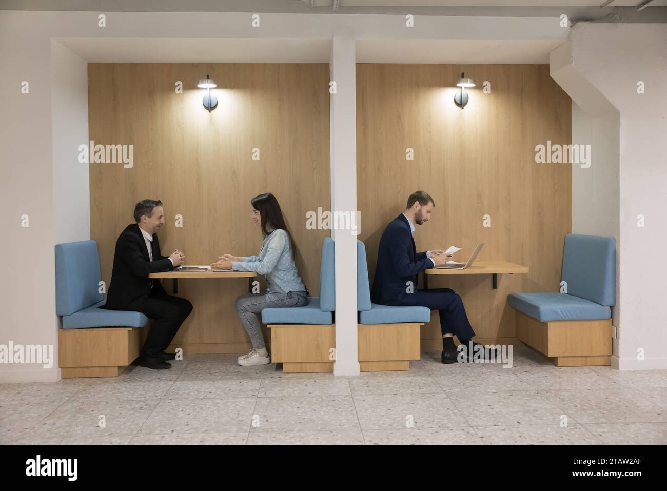Interview desks hi-res stock photography and images - Alamy