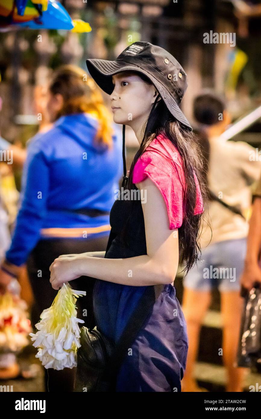 Skinny asian girl hi-res stock photography and images - Alamy