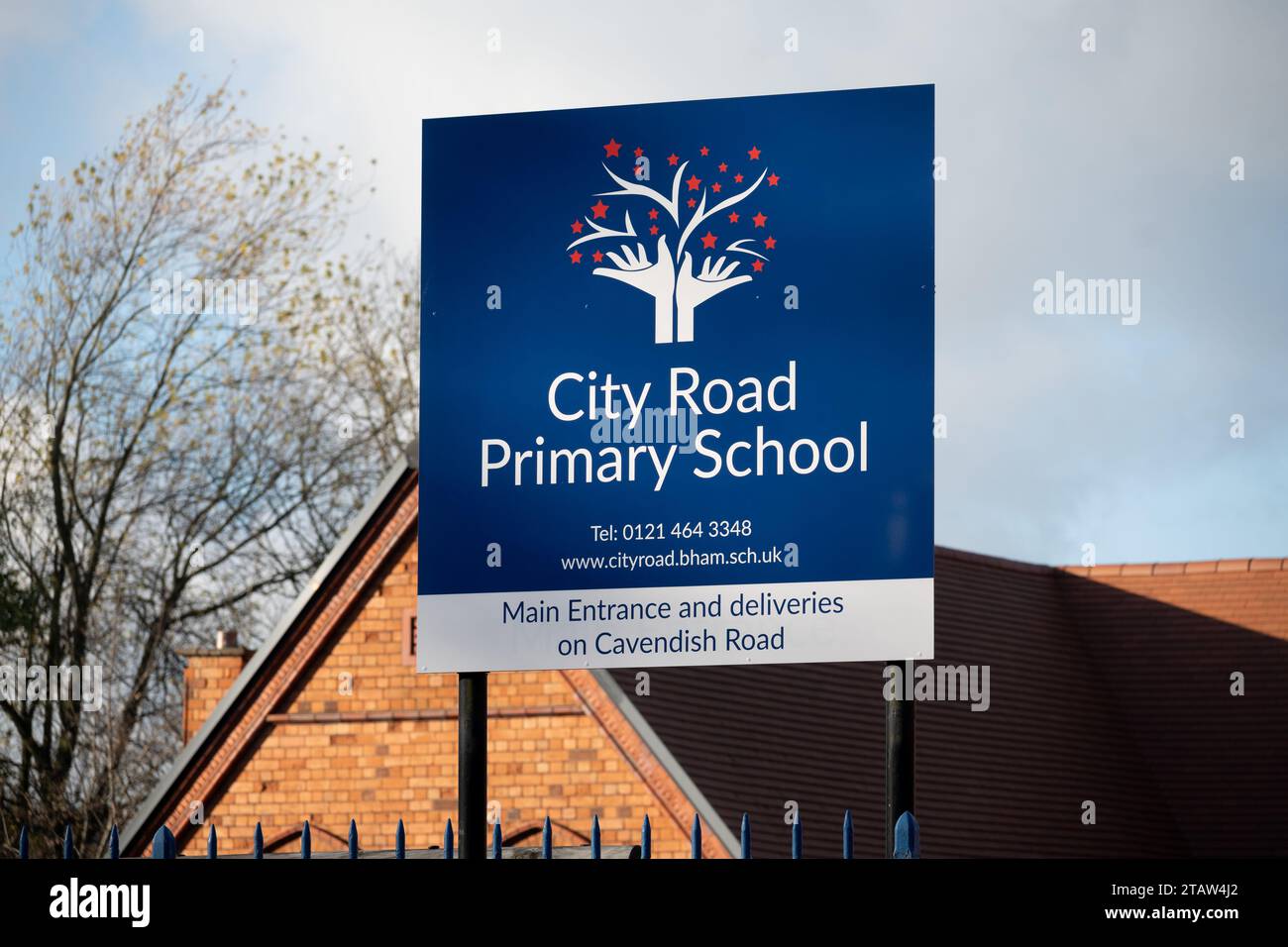City Road Primary School sign, Birmingham, West Midlands, England, UK ...