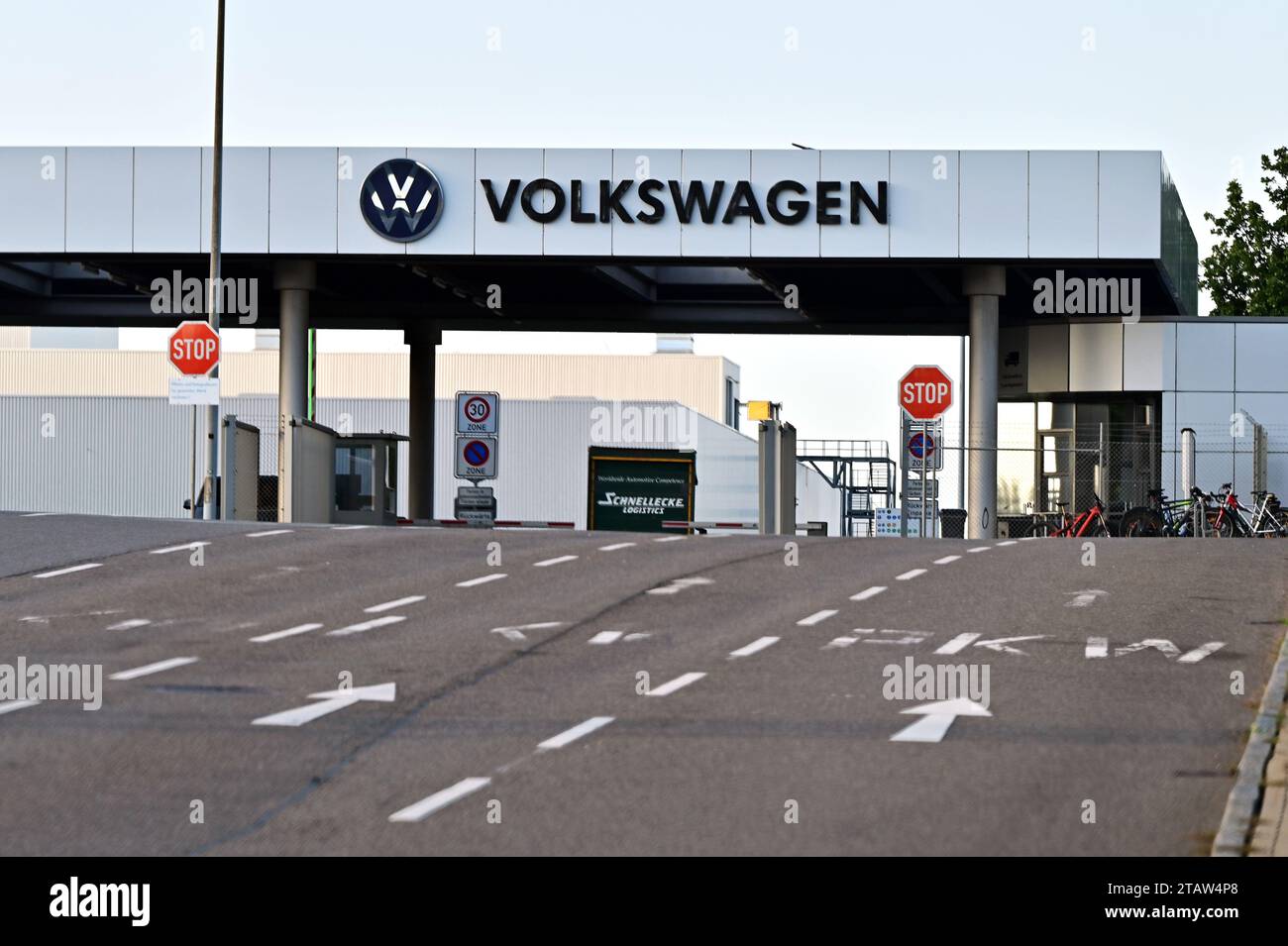Volkswagen factory in Zwickau for electric cars, Saxony, Germany Stock ...