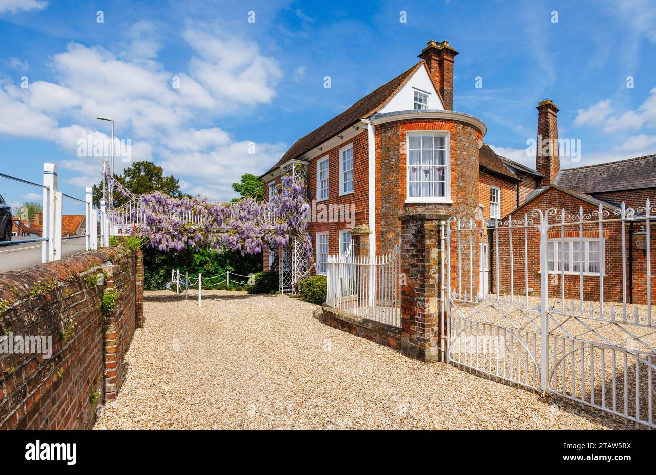 View of Bridge House in High Street, Hungerford, a historic market town ...