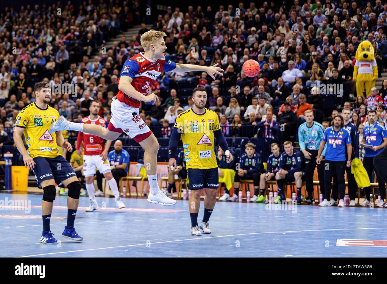 Bo andersen hi-res stock photography and images - Alamy