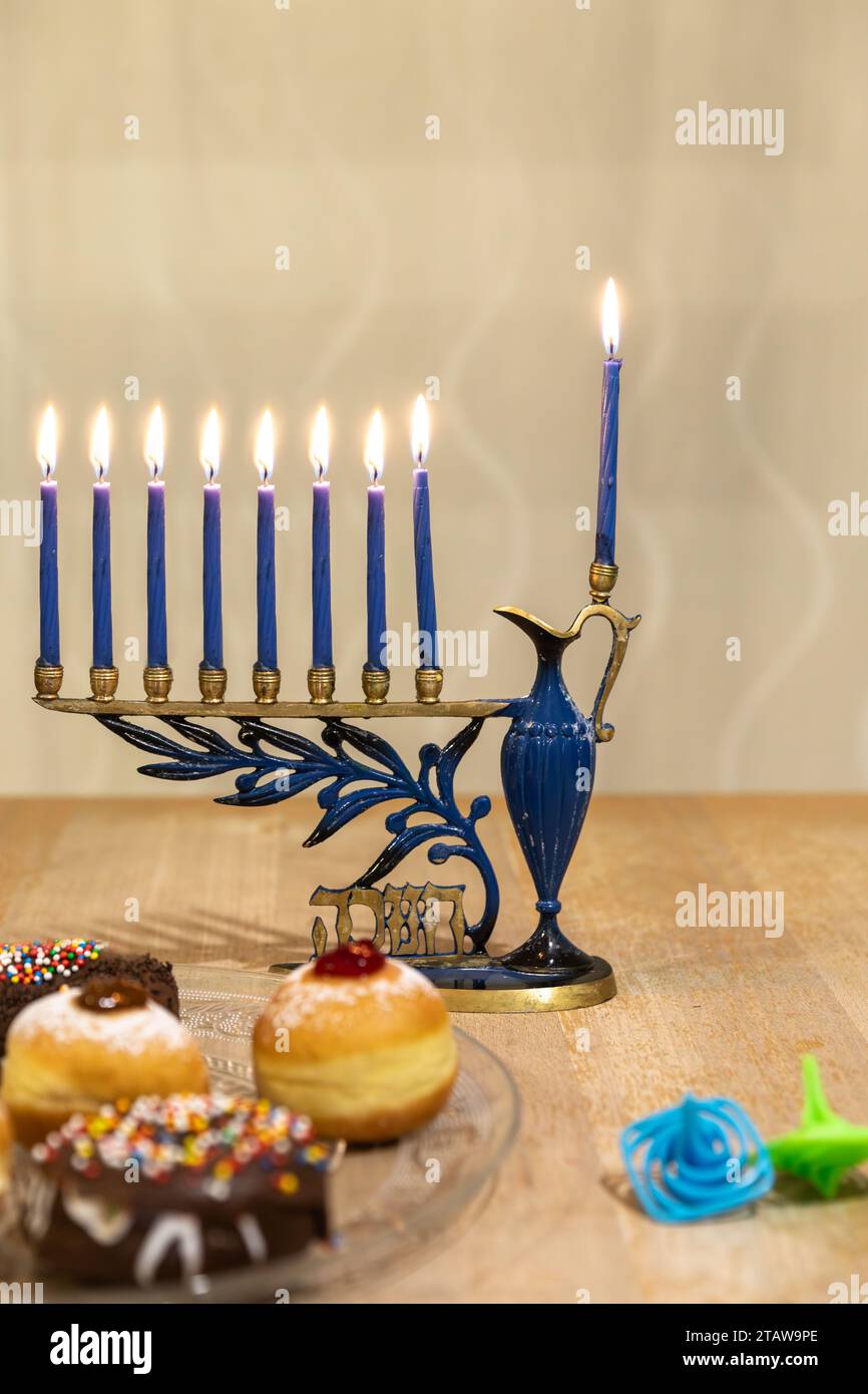 Jewish holiday hannukah festival hi-res stock photography and images ...