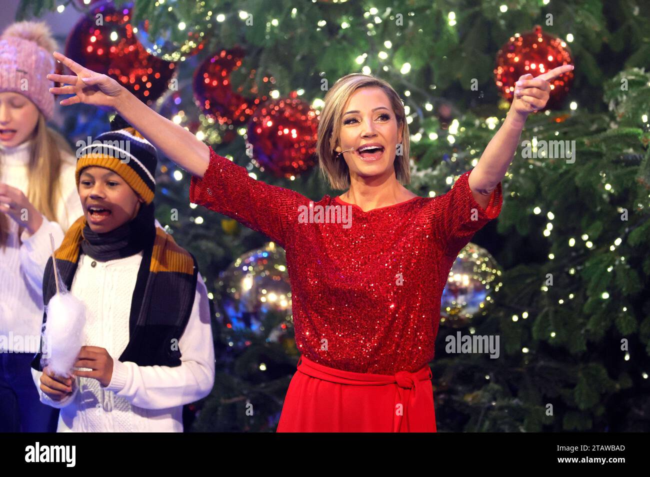 Tanja Lasch in der ARD TV-Show Das Adventsfest der 100.000 Lichter 2023 ...