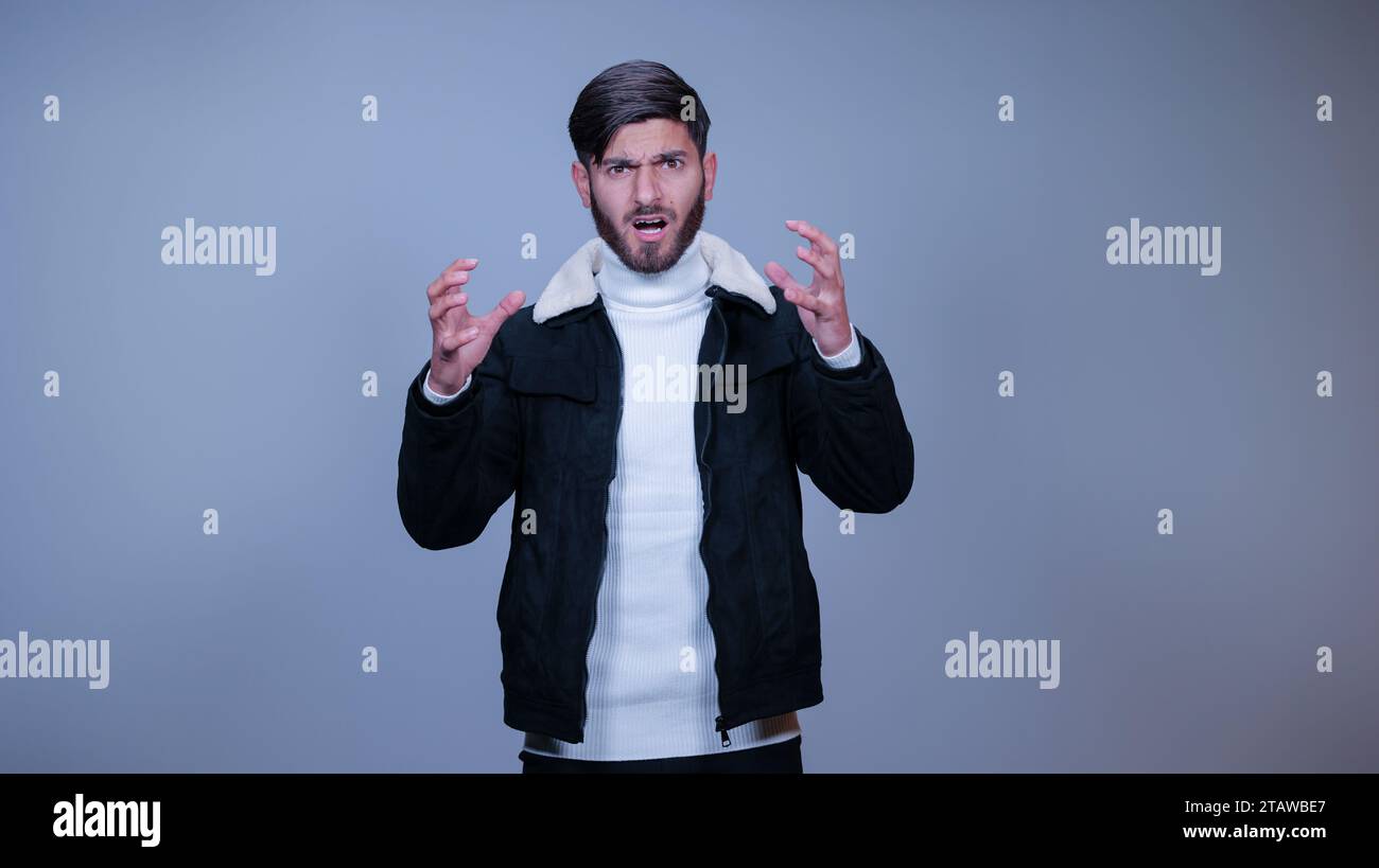Angry pose hi-res stock photography and images - Alamy