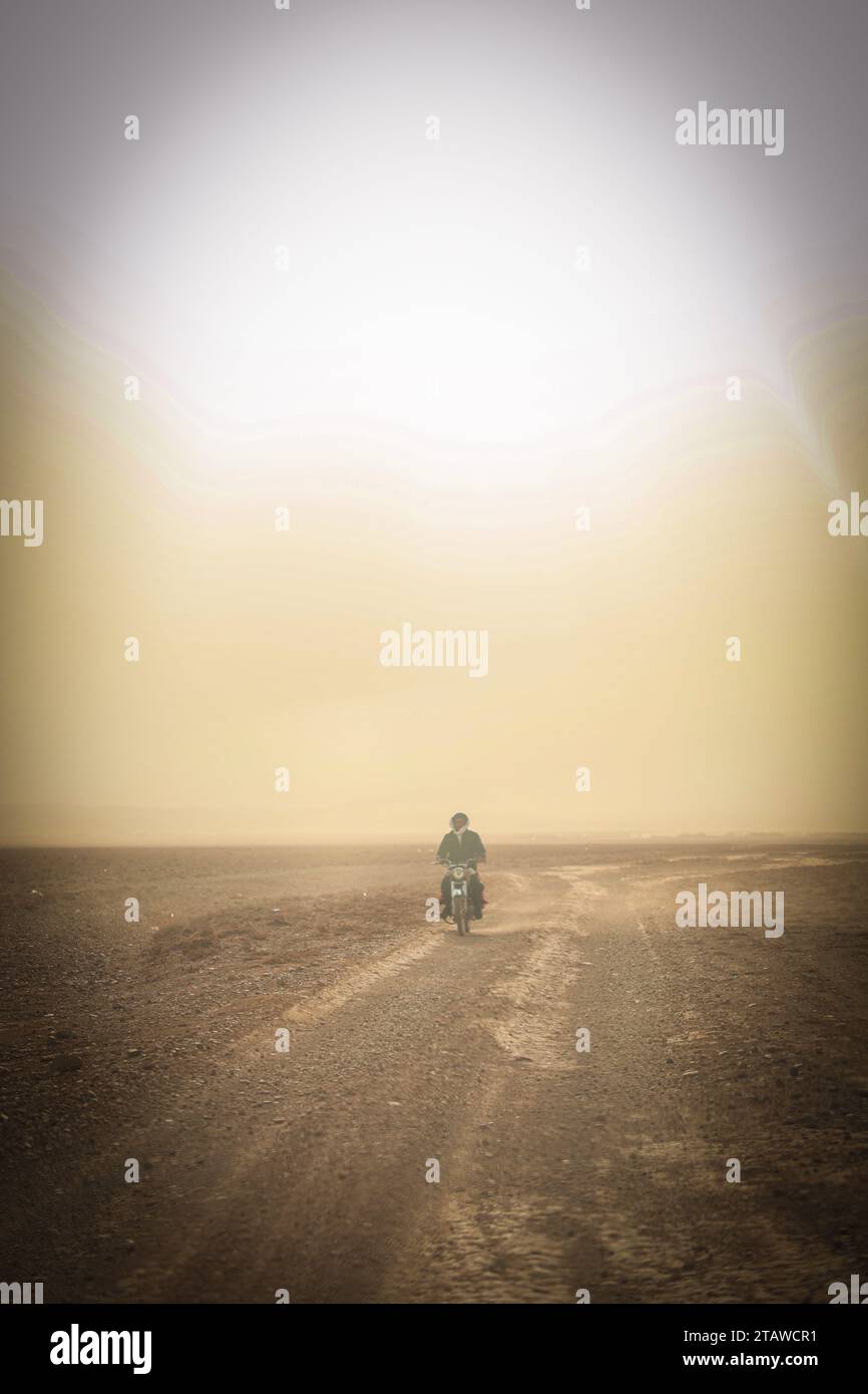 View of a desert with fog and sandstorm Stock Photo - Alamy