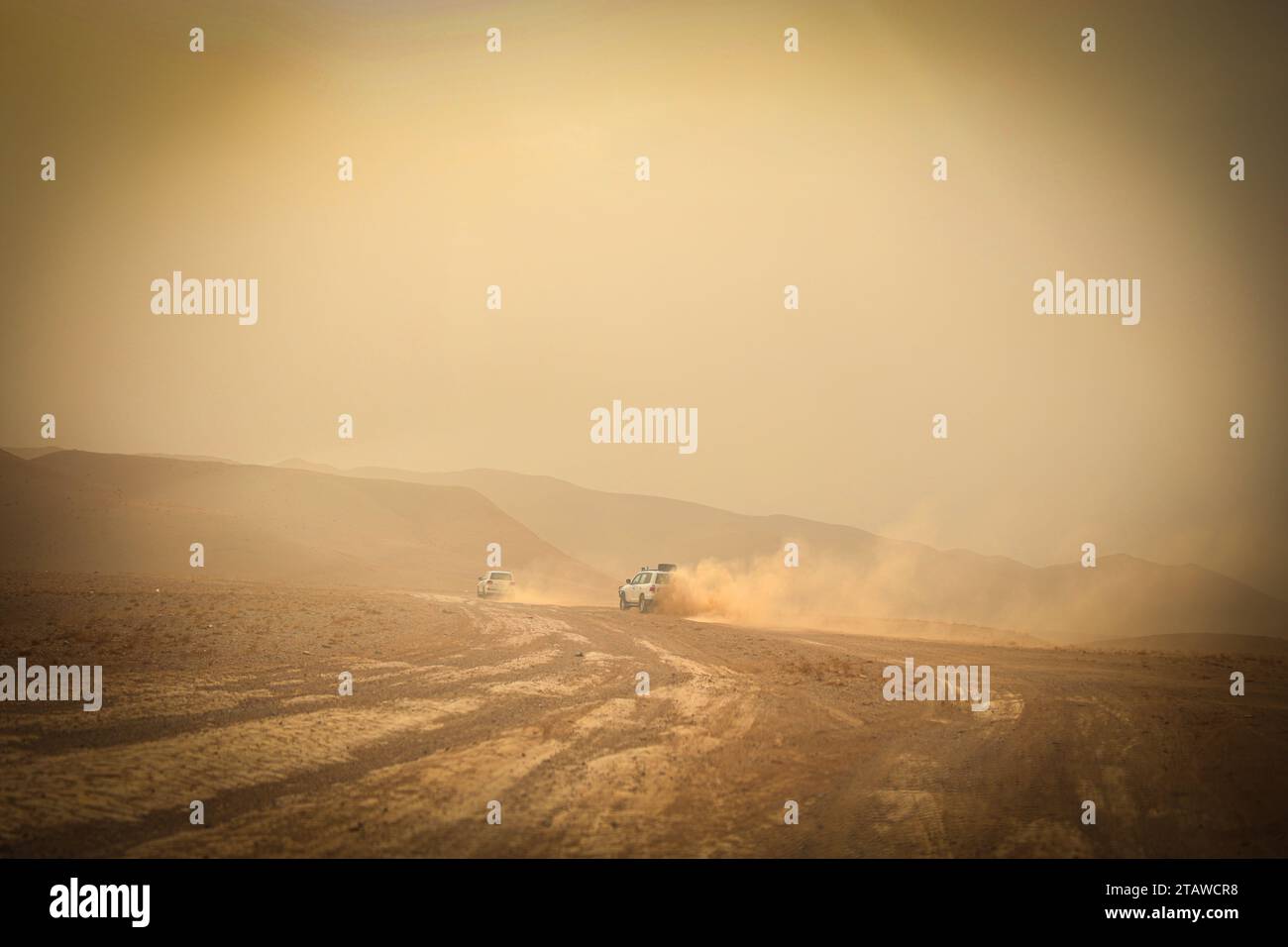 View of a desert with fog and sandstorm Stock Photo - Alamy