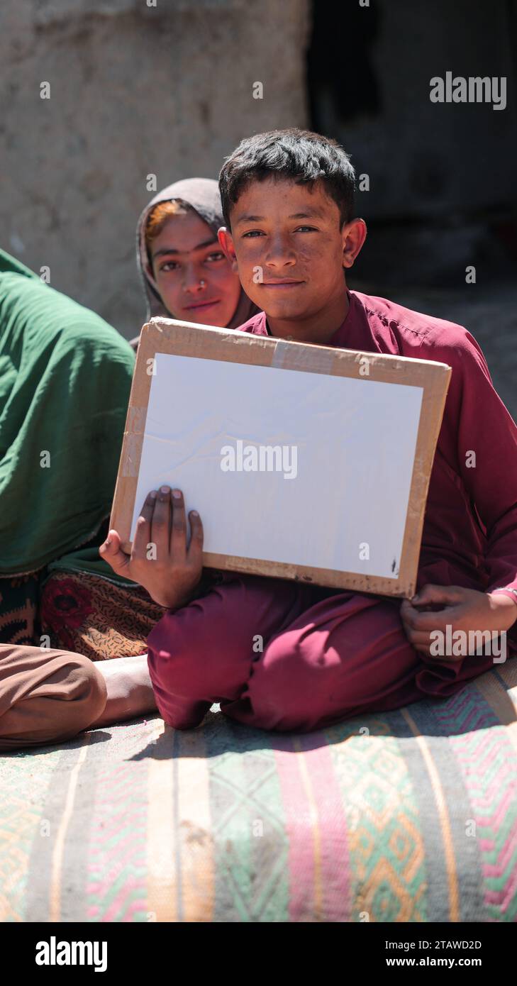 Needy Afghan kid receiving donations | Children expressing happiness ...