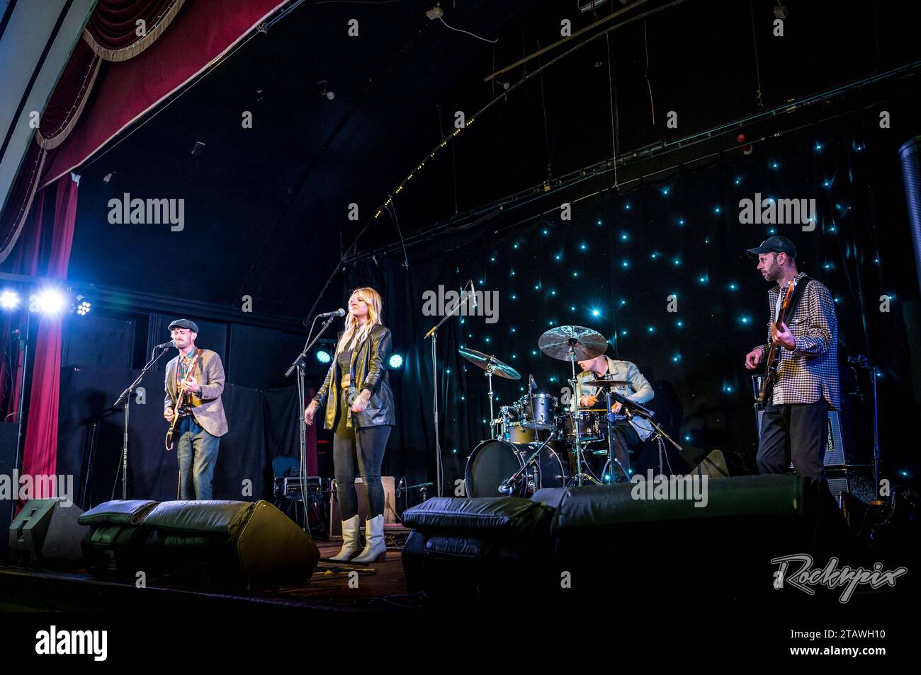 Jess hayes band hi-res stock photography and images - Alamy