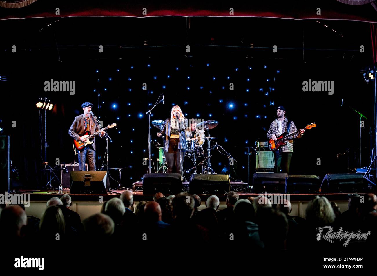 Jess hayes band hi-res stock photography and images - Alamy
