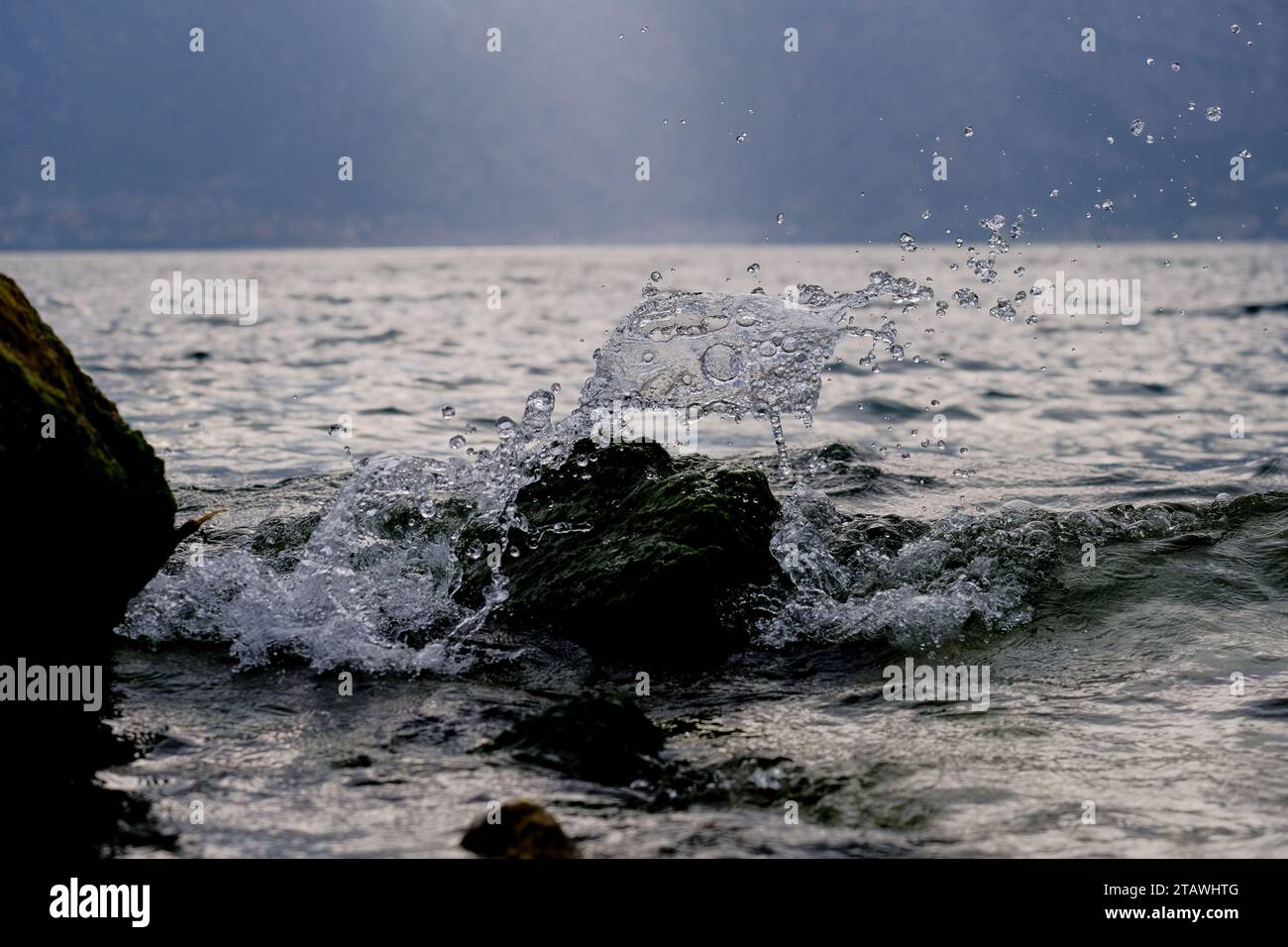 Whether sea, lake or river, water is one of the most beautiful elements ...