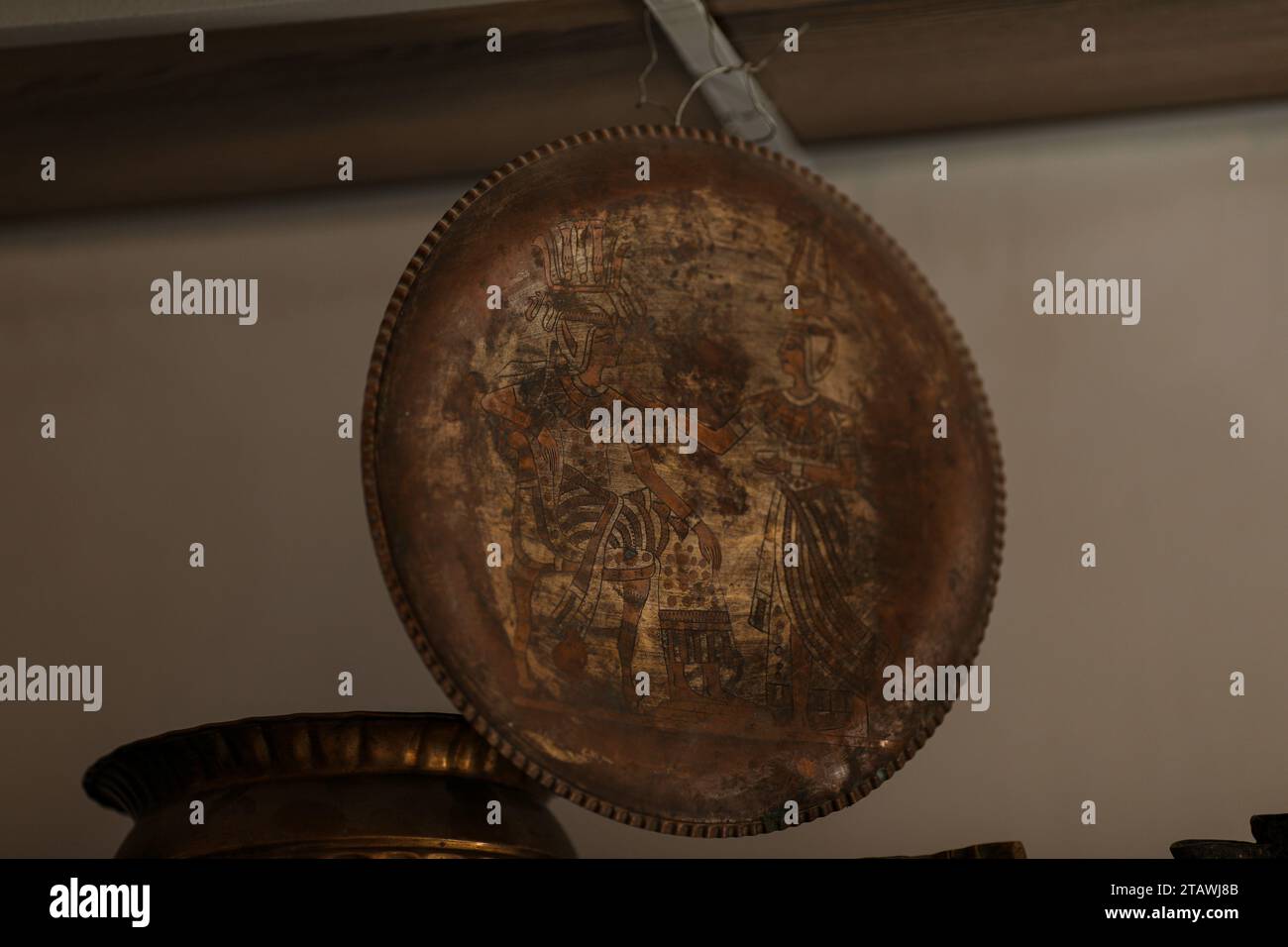 Vintage Heritage Pieces, Antique items Stock Photo - Alamy