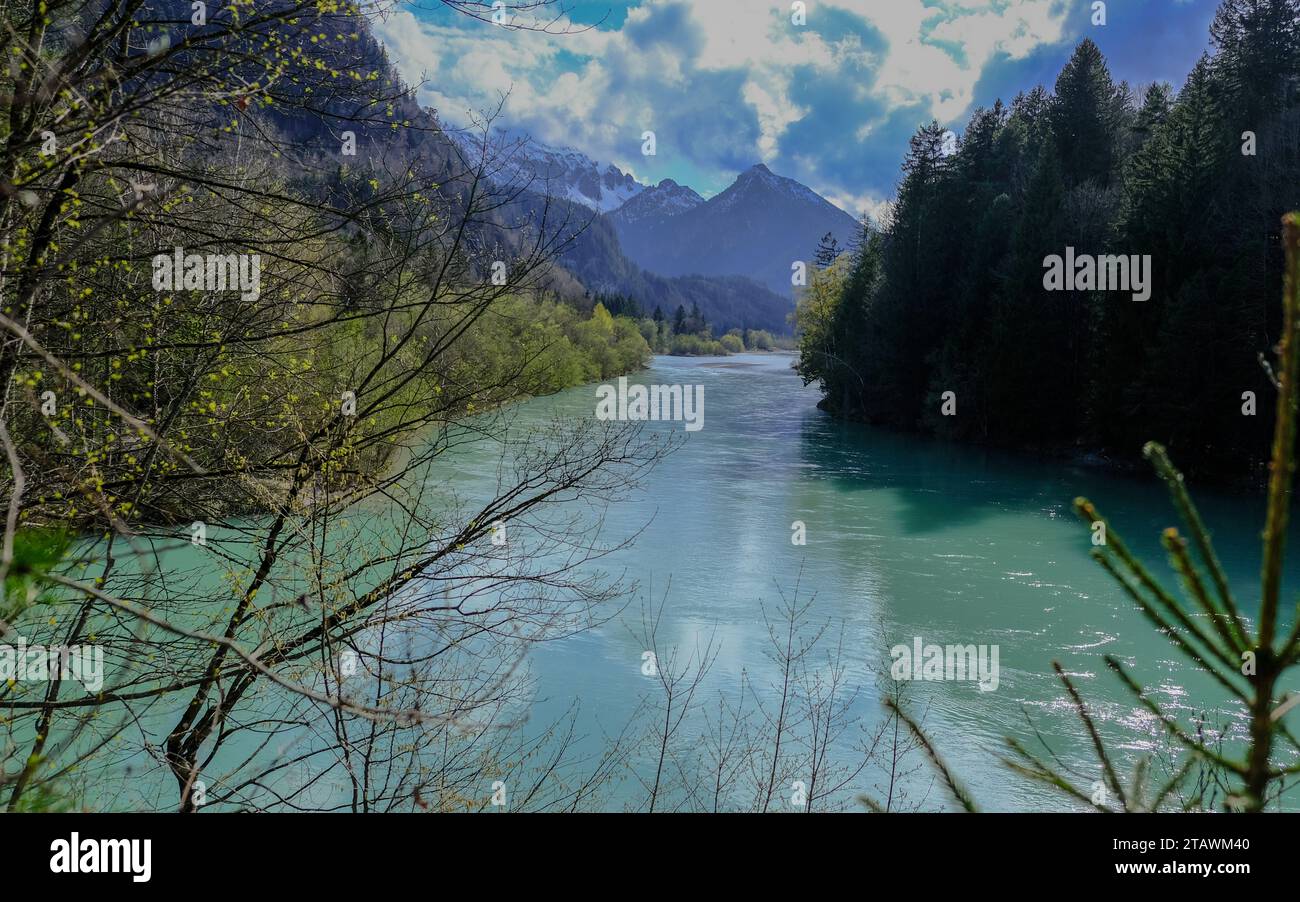 Whether sea, lake or river, water is one of the most beautiful elements ...