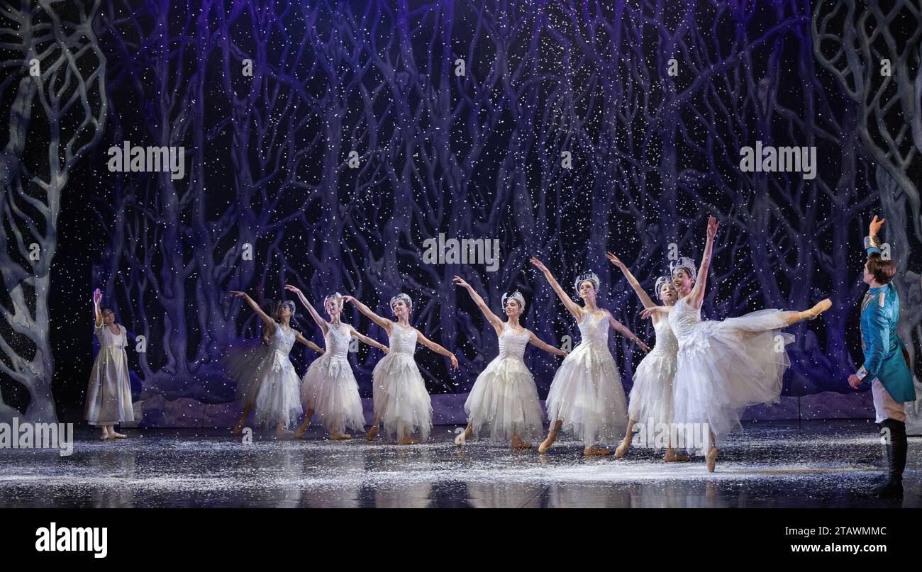 Northern Ballet The Nutcracker 2023 Stock Photo - Alamy