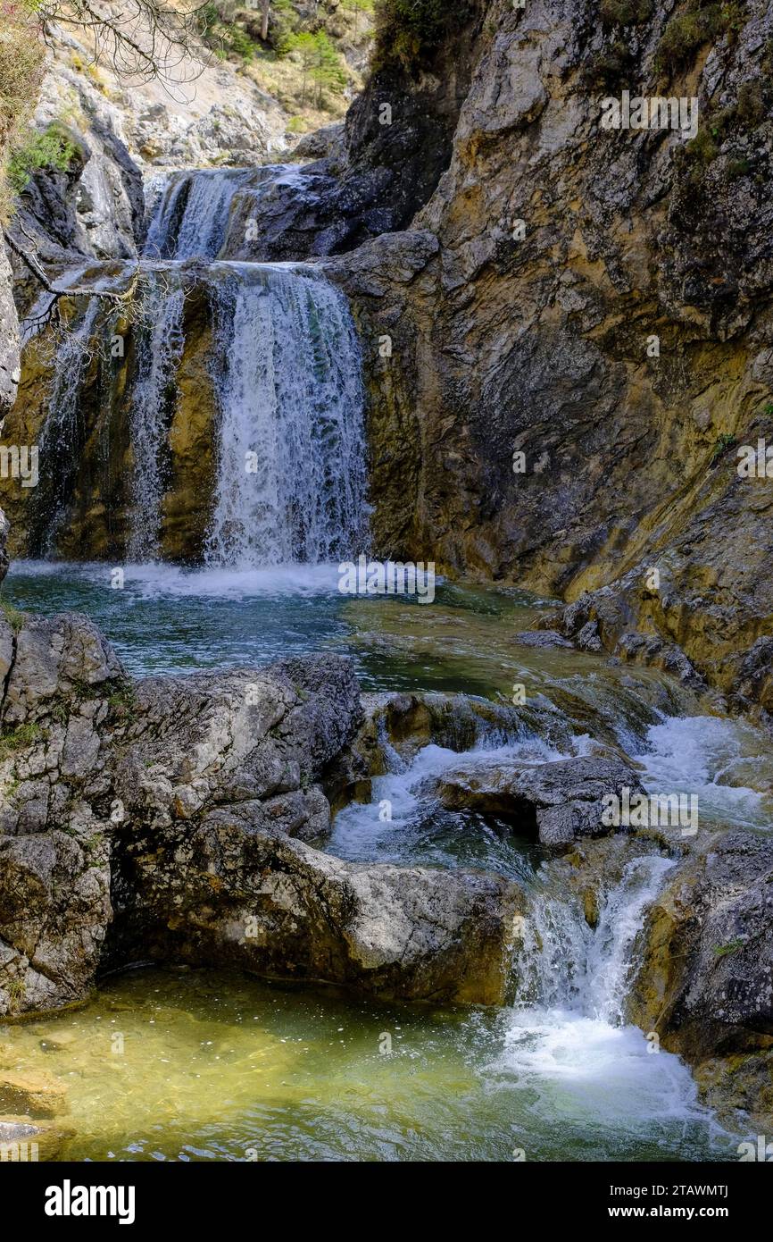 Whether sea, lake or river, water is one of the most beautiful elements ...